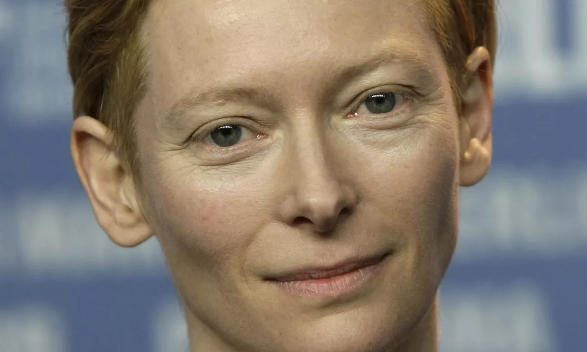 Tildi Swinton častni zlati medved za življenjsko delo