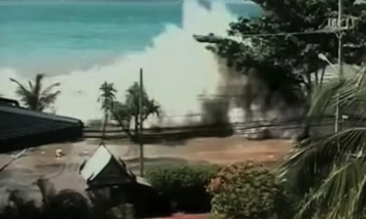 Cunami, dvakrat hujši od vseh eksplozij med drugo svetovno vojno