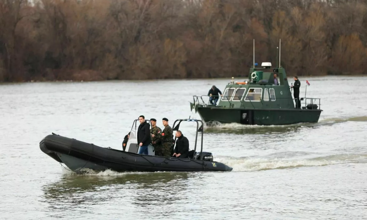 Grozovita najdba na beograjski zabavi: ob splavu našli truplo deklice