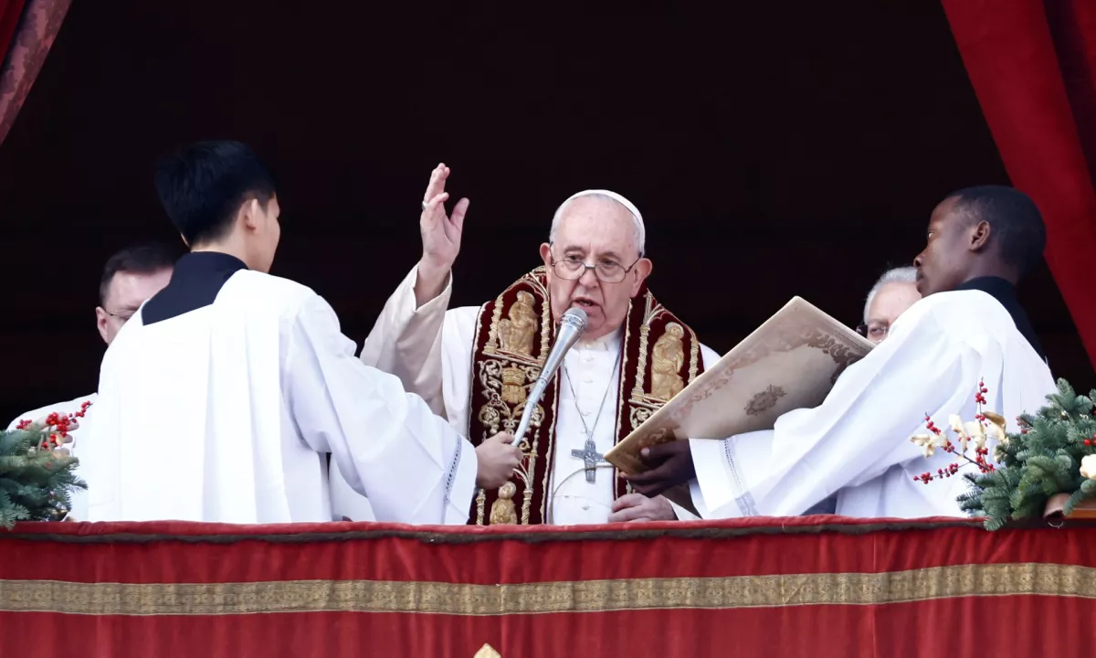 Papež še ne bo vodil velikonočno maše, morda bo navzoč pri blagoslovu