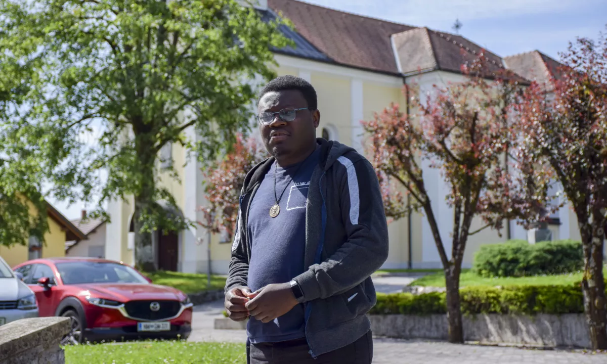 Afriški misijonar v Sloveniji: »Zato sem tukaj, da vas razumem«