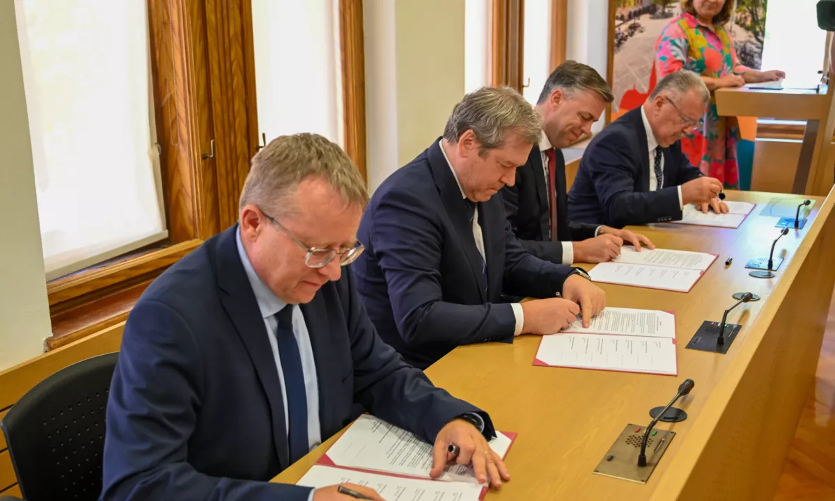 Podpisali pismo o nameri za ustanovitev nove javne univerze