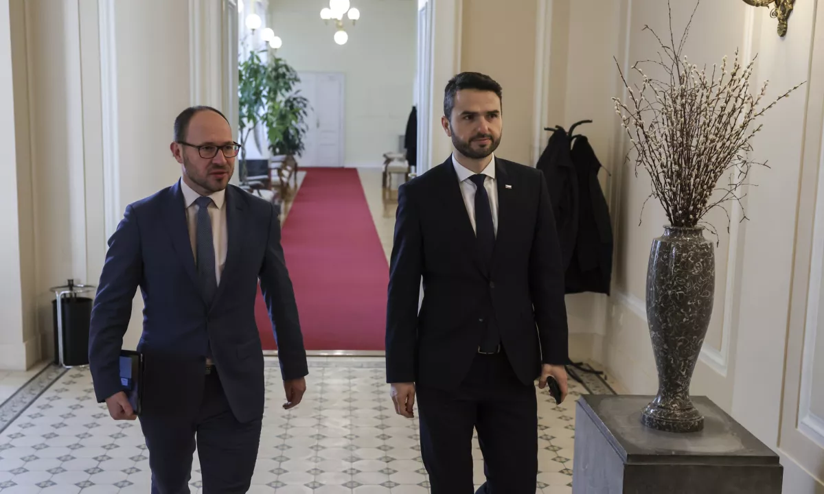 Gin Tonin in sadjevec Vrtovec