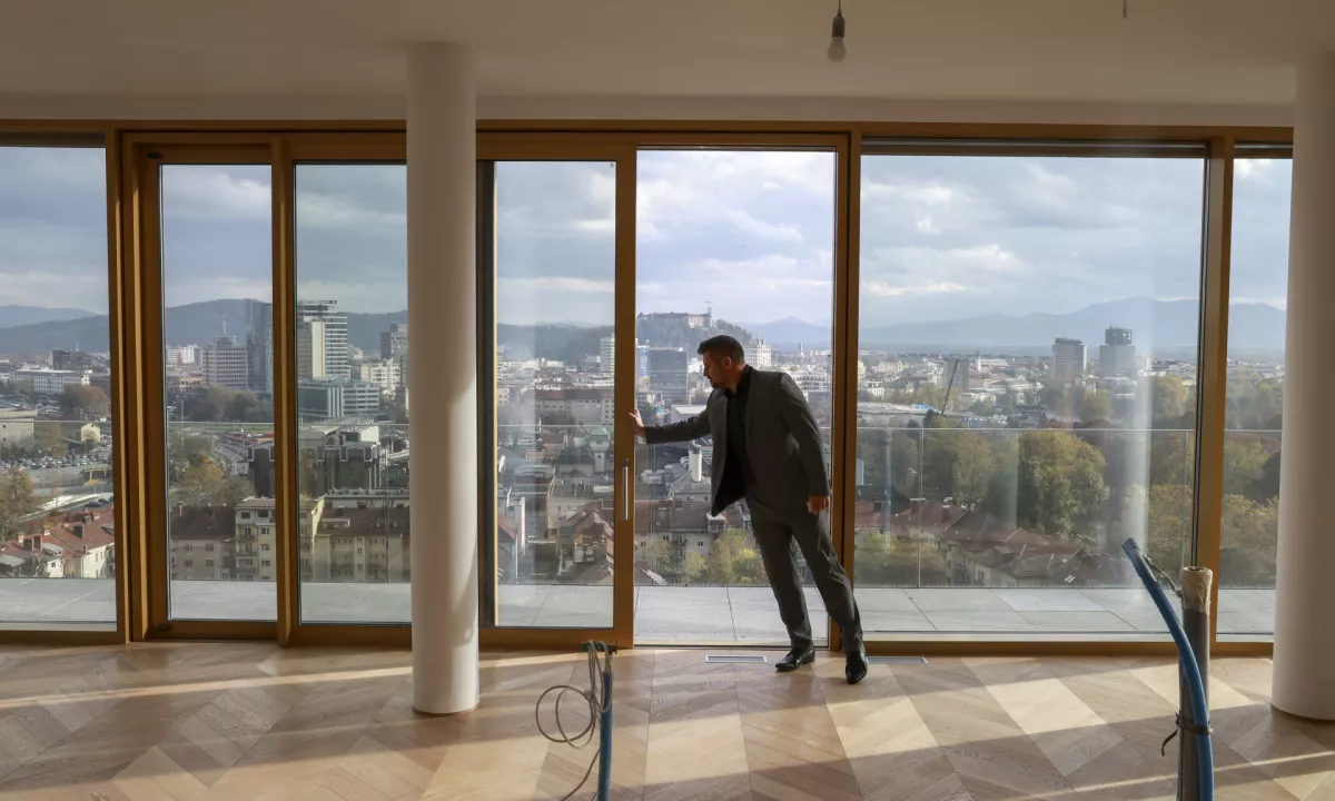 Furs na lovu za več davka iz “pradavnine”