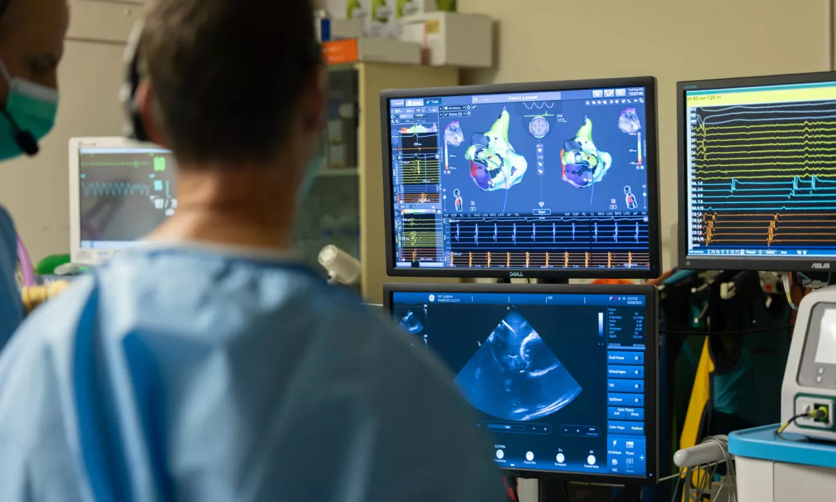 UKC Ljubljana z najsodobnejšo napravo za zdravljenje