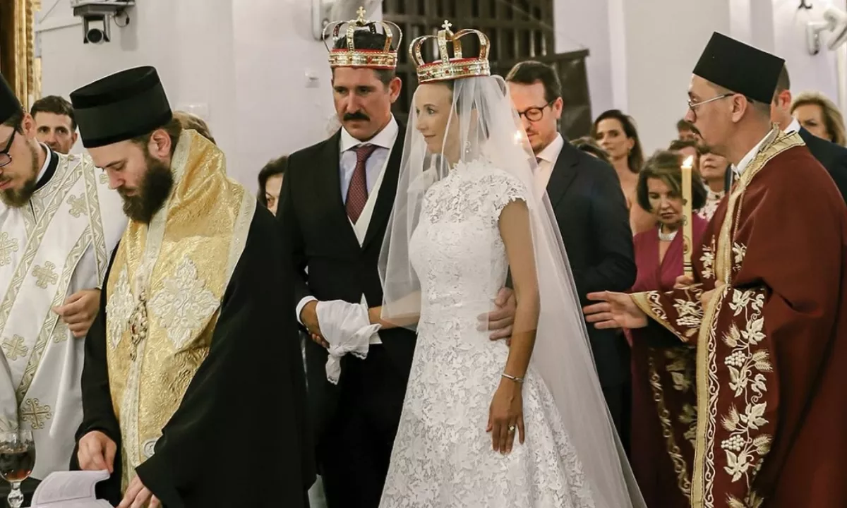 Princ Karađorđević mlajši dobil ženo – “dr. Vesno Srbsko”