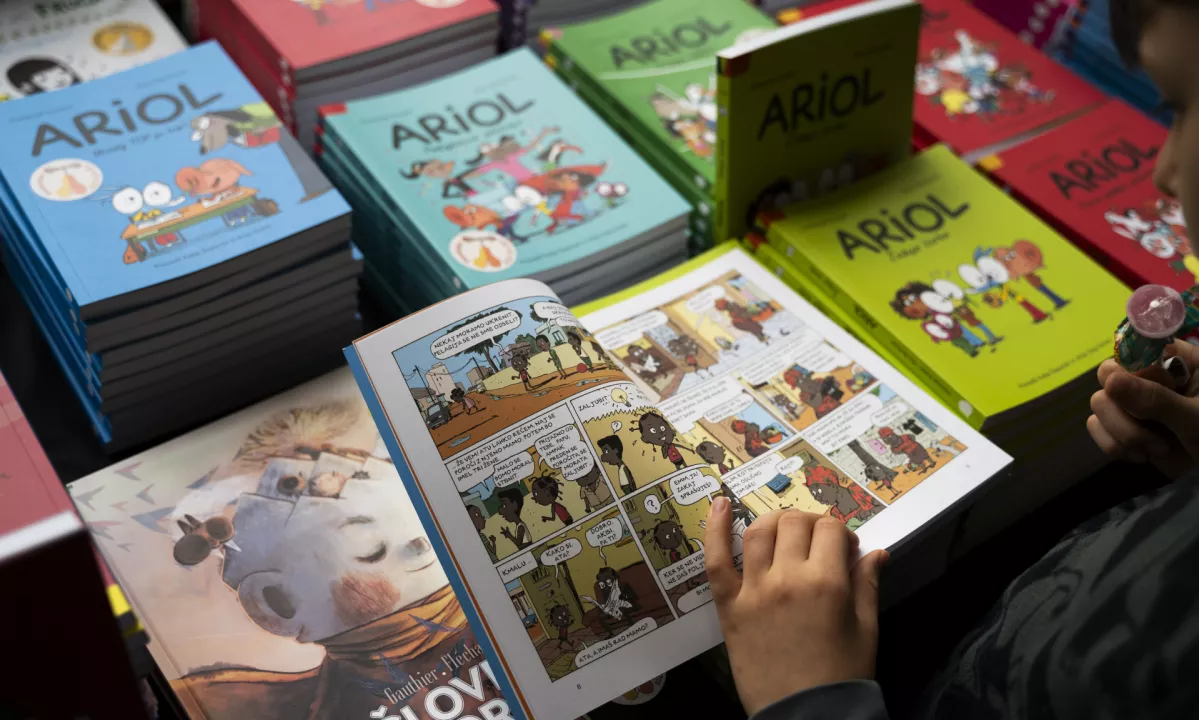 Od avtorskih izpovedi do žanrskih prelomov: leto 2025 v stripih in ...