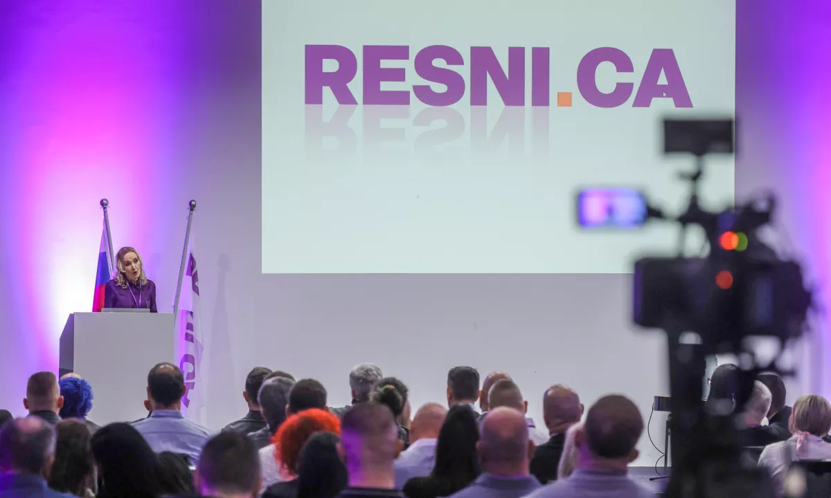 Stranka Resni.ca: Politika ni v lasti elit. Moč pripada ljudem, ne ...