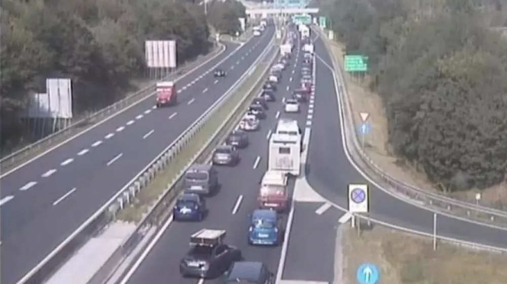 Zastoji na cestah se nekoliko umirjajo