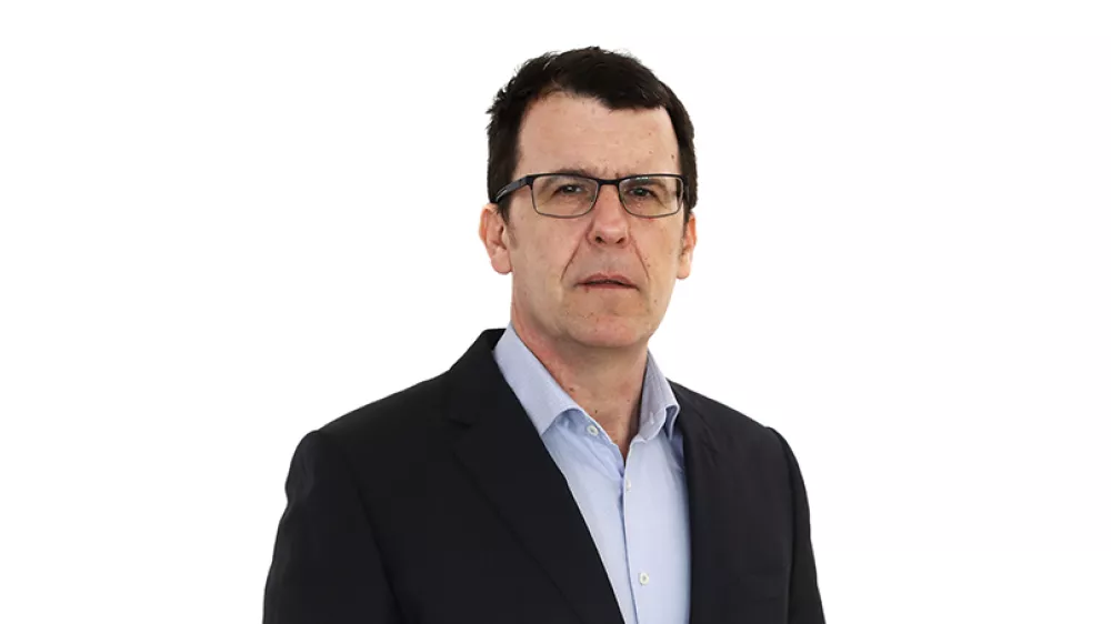 Država si je s prodajo Cimosa umila roke