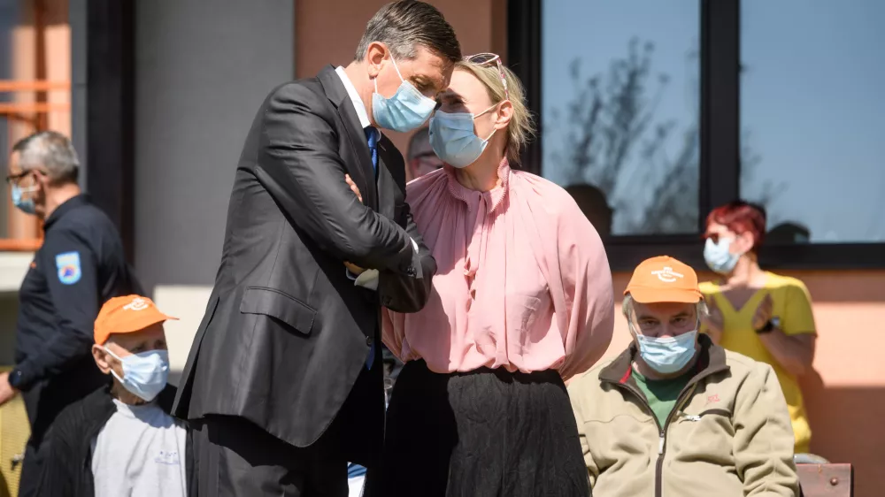 Od države zahtevajo milijon evrov